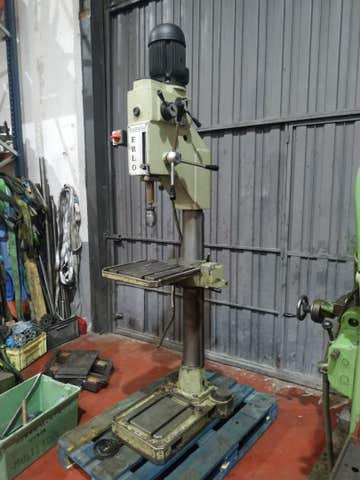 Milanuncios - TALADRO DE COLUMNA CILINDRICA MARCA ERLO