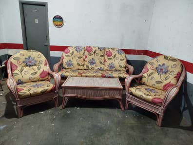 Milanuncios - SILLONES SALON Y MESA DE CENTRO DE BAMBU