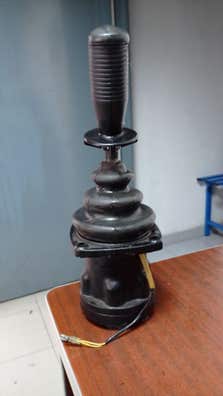 Joystick hidraulico | Milanuncios