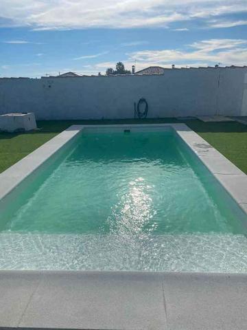 Milanuncios - Piscina Poliester 7x3 Blanca