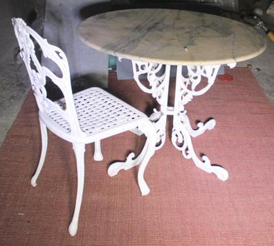 Milanuncios - Mesa de terraza o jardín con 4 sillas