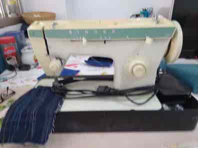 Milanuncios - SINGER MODELO 258
