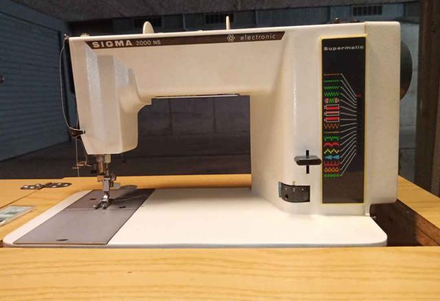 Milanuncios - Maquina de coser eléctrica SIGMA 2000 NS