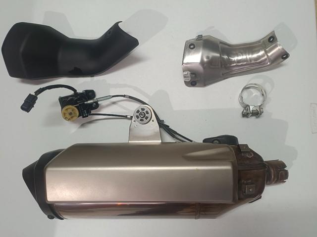 Milanuncios - Silenciador Honda África Twin 1100