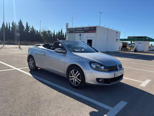 Milanuncios - VOLKSWAGEN Golf Cabrio 1.6 TDI 105cv Blu