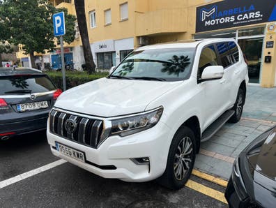 Toyota land cruiser 8 plazas de segunda mano | Milanuncios
