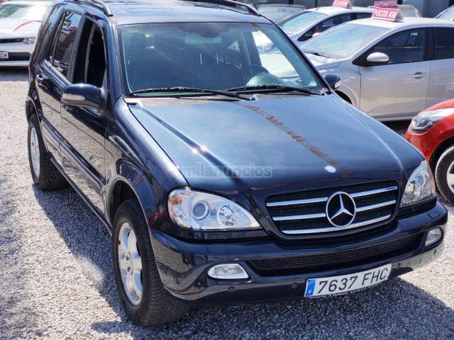 Milanuncios - MERCEDES-BENZ - Clase M ML 400 CDI AUTO