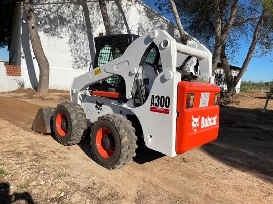 Milanuncios - BobCat A300