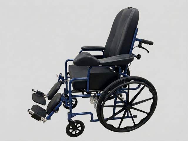 Milanuncios - OFERTON Silla de Ruedas Reclinable