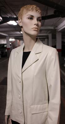 Milanuncios - Chaqueta de piel color crema.