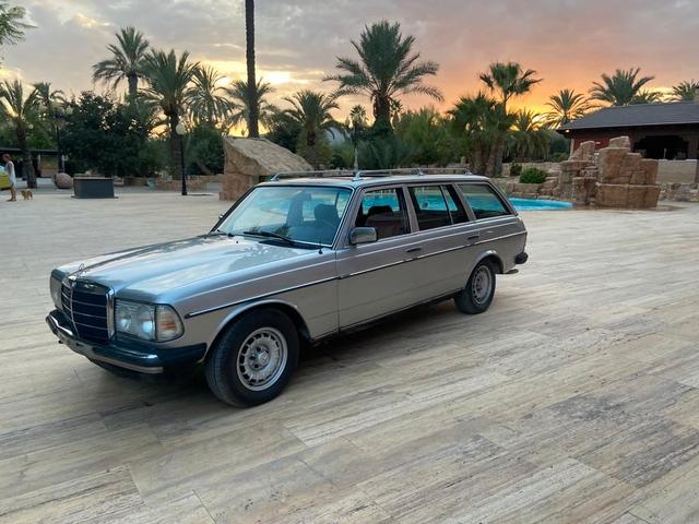 Milanuncios - Mercedes Benz - 123 ranchera