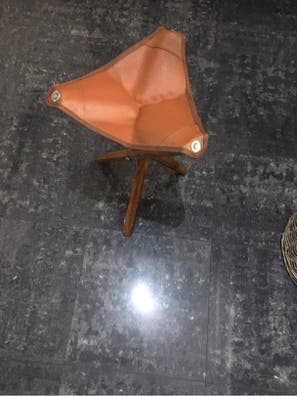 Silla madera y cuero | Milanuncios