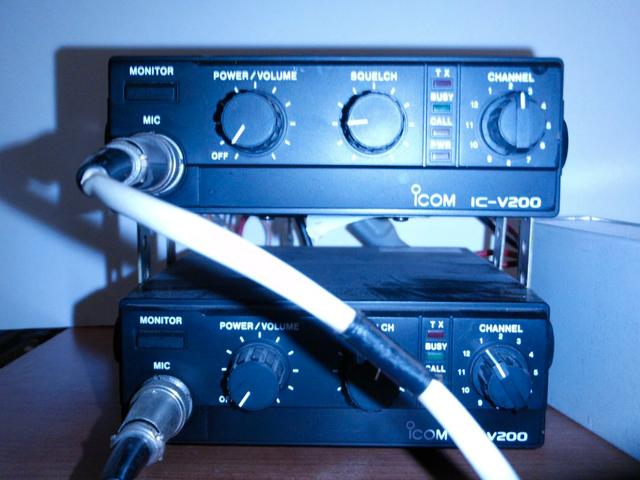 Milanuncios - ICOM IC-V200 Y ICON IC H16