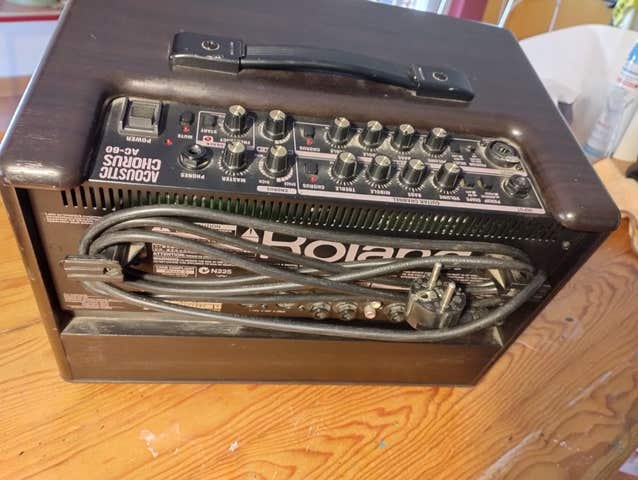 Milanuncios - Roland AC-60 Acoustic Chorus Amplificado