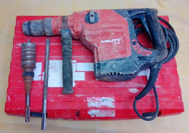 Milanuncios - Martillo Hilti TE46 con cincel y corona