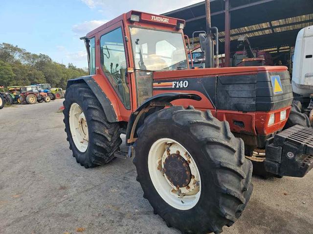 Milanuncios - COMPRO TRACTORES F140 F130 MASSEY 390