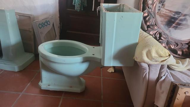 Milanuncios - CONJUNTO BAÑO ROCA RETRO VERDE AÑOS 40