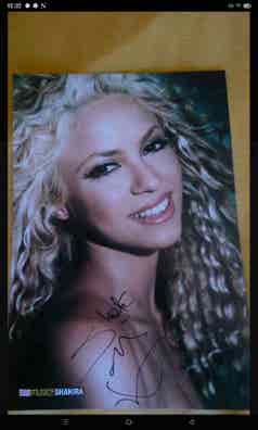 Milanuncios - AUTÓGRAFO ORIGINAL DE SHAKIRA