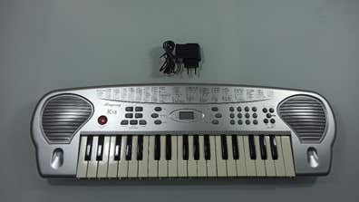 Milanuncios - Teclado Ringway K15