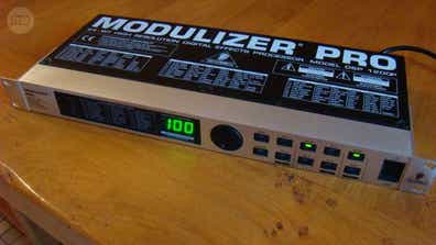 Behringer ultra bass pro ex 1200 | Milanuncios