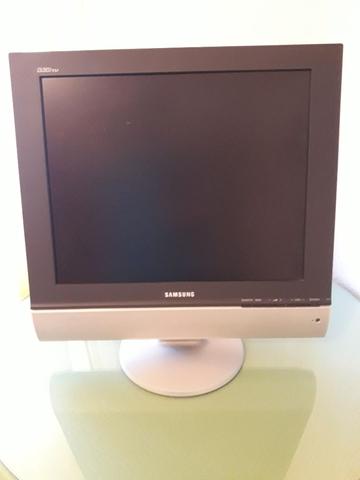 Milanuncios - TV LCD SAMSUNG 17 PULGADAS y TDT ANSONIC