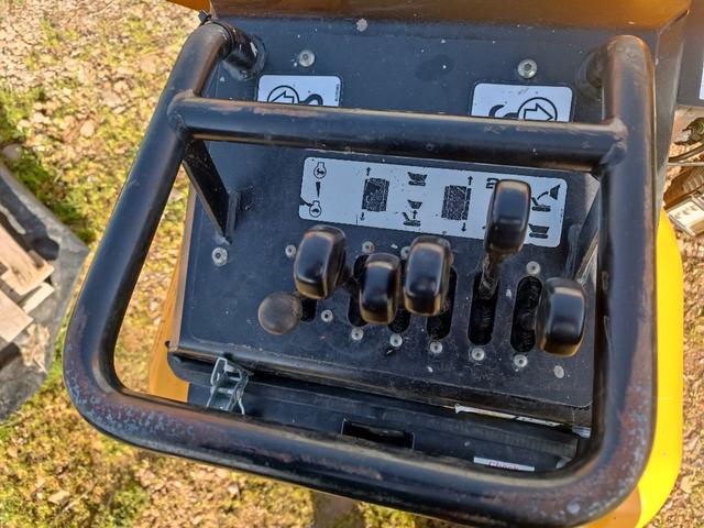 Milanuncios - MINIDUMPER JCB HTD5 DESCARGA EN ALTO