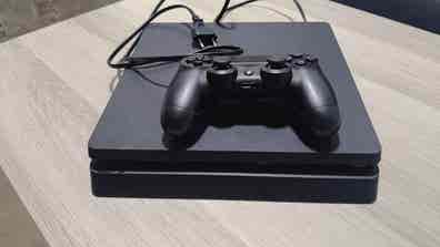 Playstation 4 chipeada de segunda mano | Milanuncios
