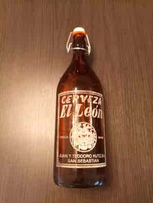 Botella cerveza el leon | Milanuncios