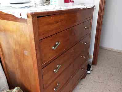 Comoda antigua de segunda mano | Milanuncios