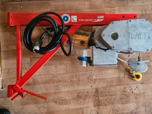 Milanuncios - IMER MONTACARGAS ELEVADOR MAQUINILLO