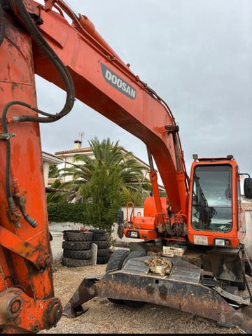 Milanuncios - Compramos excavadoras doosan, Volvo, ect