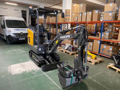 Mini excavadora Maquinaria de segunda mano y ocasión en Canarias ...