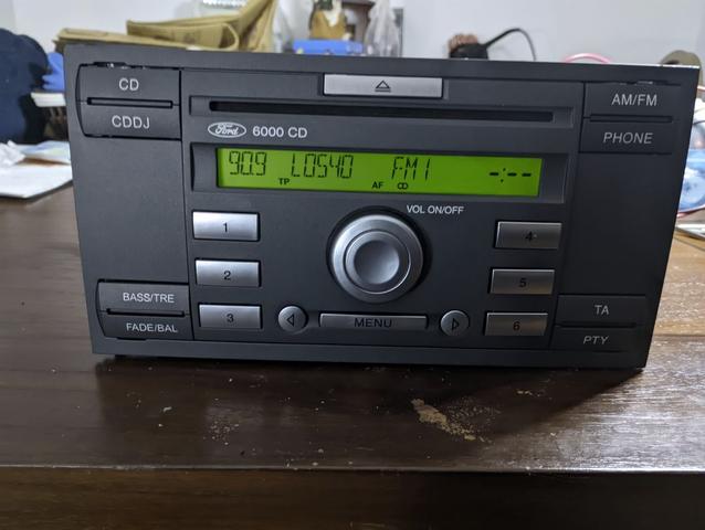 Milanuncios - RADIO CD 6000 ORIGINAL FORD