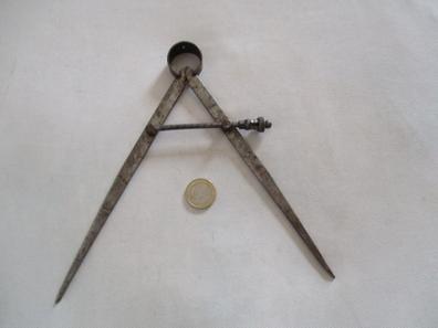 Compas de hierro antiguo Otros coleccionismos de segunda mano | Milanuncios