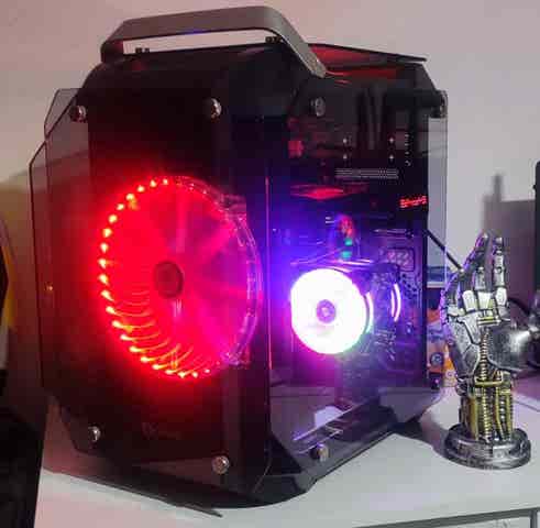 Milanuncios - PC SUPER Gaming con el poderoso i7 9700f