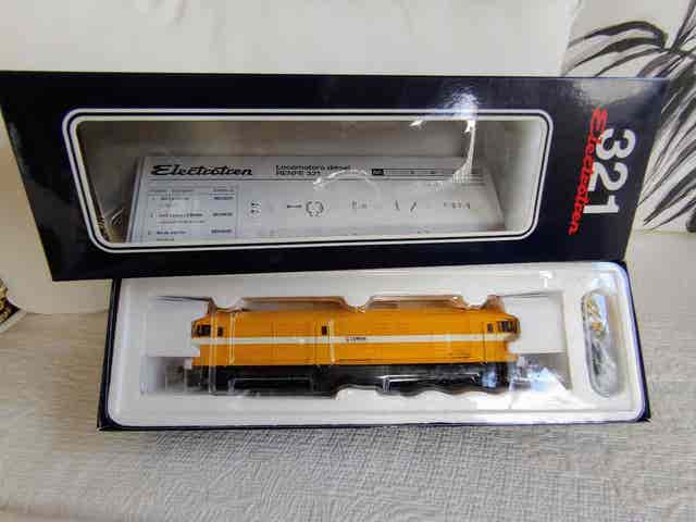 Milanuncios - Locomotora H0 Renfe Diesel 321 DIGITAL S
