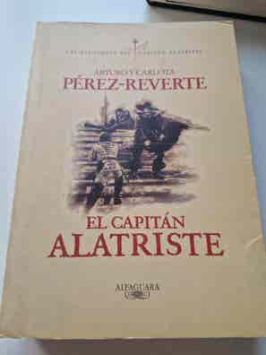 Milanuncios - 2 libros de Arturo Pérez Reverte