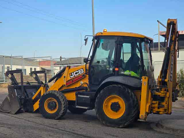 Milanuncios - retroexcavadora jcb 3cx