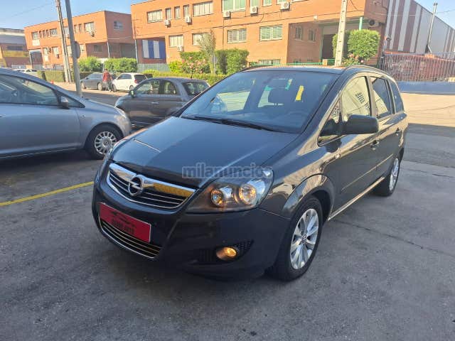 Milanuncios - OPEL - Zafira 1.7 CDTi 110 CV Family