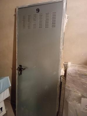 Milanuncios - Puerta chapa galvanizada usada