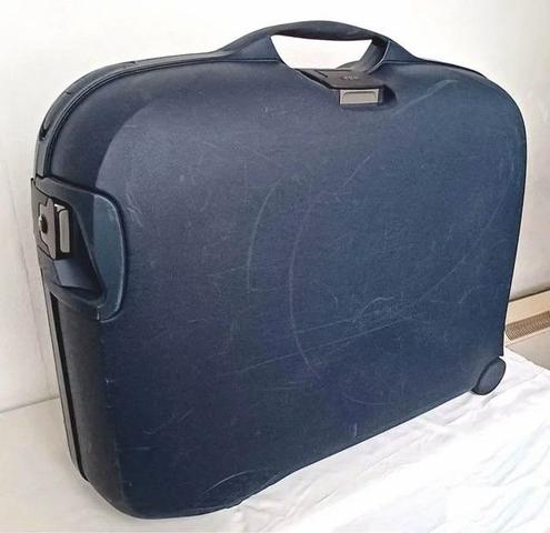Milanuncios - Maleta SAMSONITE RIGIDA con combinación