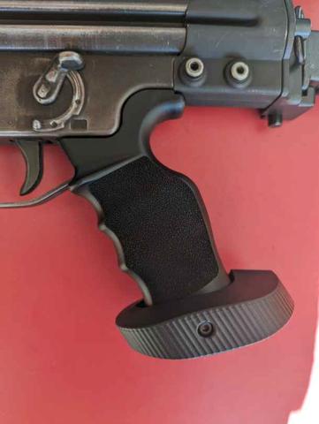 Milanuncios - CETME C PISTOLETE EMPUÑADURA GRIP PSG1