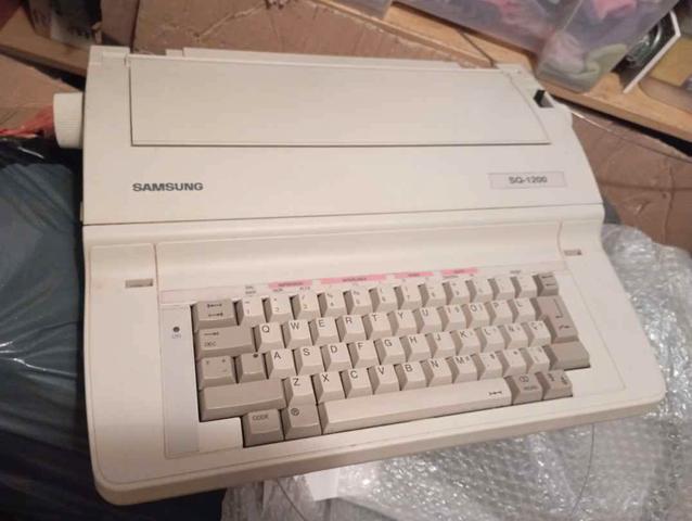 Milanuncios - Maquina de escribir Samsung SQ-1200