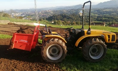Maquinaria Agrícola cajon tractor de segunda mano y ocasión | Milanuncios