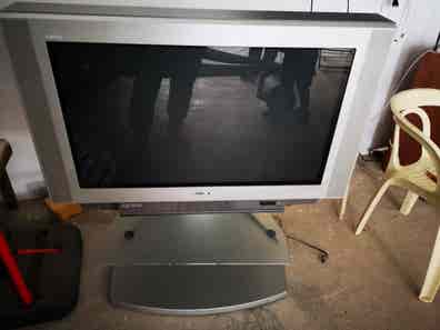 Televisor sony trinitron. Anuncios para comprar y vender de segunda ...