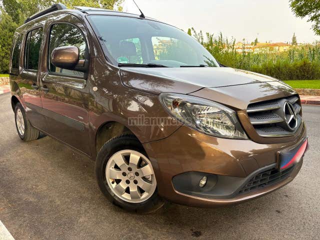 Milanuncios - MERCEDES-BENZ Citan 111 CDI Tourer Selec