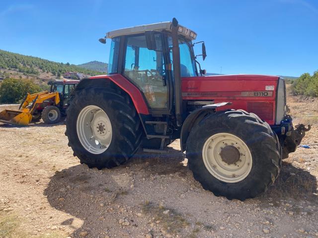 Milanuncios - Massey Ferguson - MF 8110