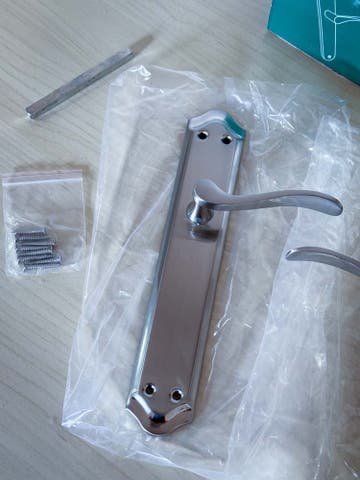 Milanuncios - Manillas de metal MICEL para puertas
