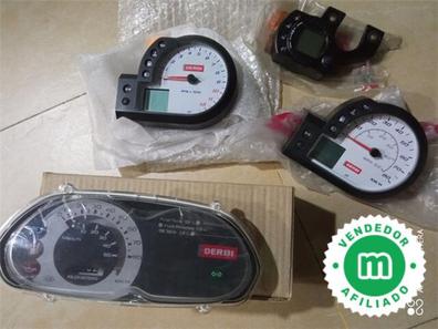 Milanuncios - Cuenta Kms DERBI Atlantis 50, VESPINO