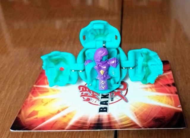 Milanuncios - Bakugan Lars Lion verde